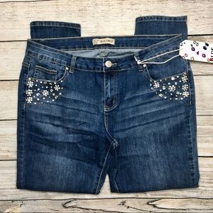Blue Savvy | Jeans | Blue Savvy Blue Skinny Jeans Wjeweled Pockets ...